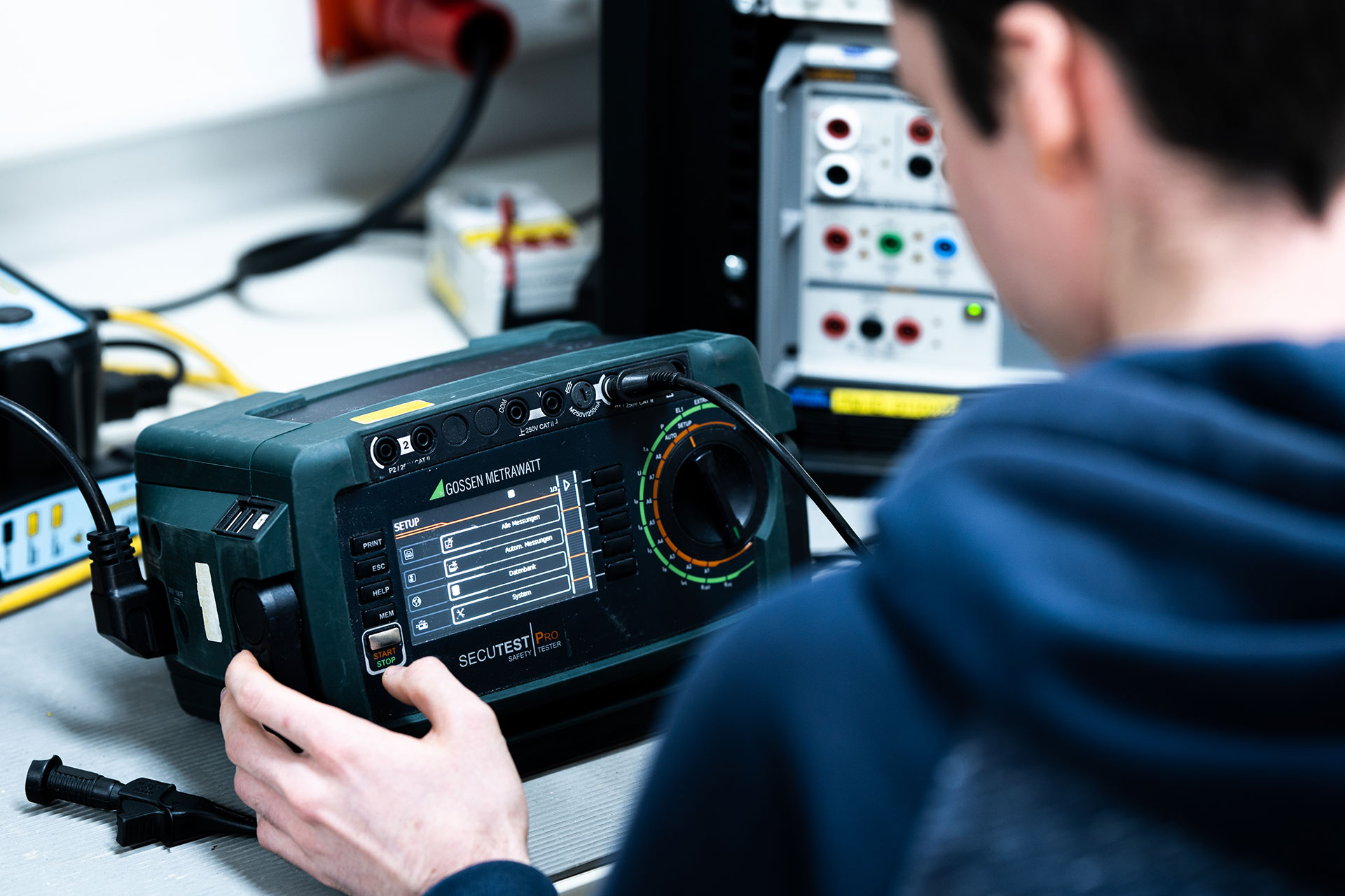 Gossen Metrawatt Kalibrierung | QMK GmbH